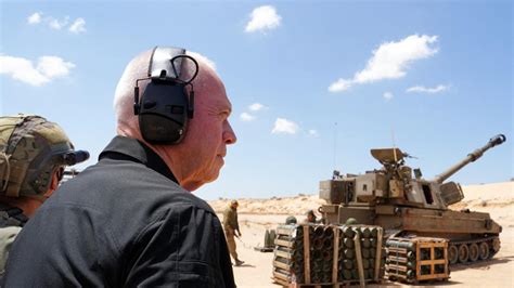 САД стопираа одредени испораки на оружје произведени од Боинг за Израел