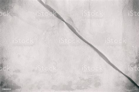 빈 흰색 오래된 찢어진 종이 구겨진 주름 포스터 그런지 텍스처 배경 표면 0명에 대한 스톡 사진 및 기타 이미지 0명 간판