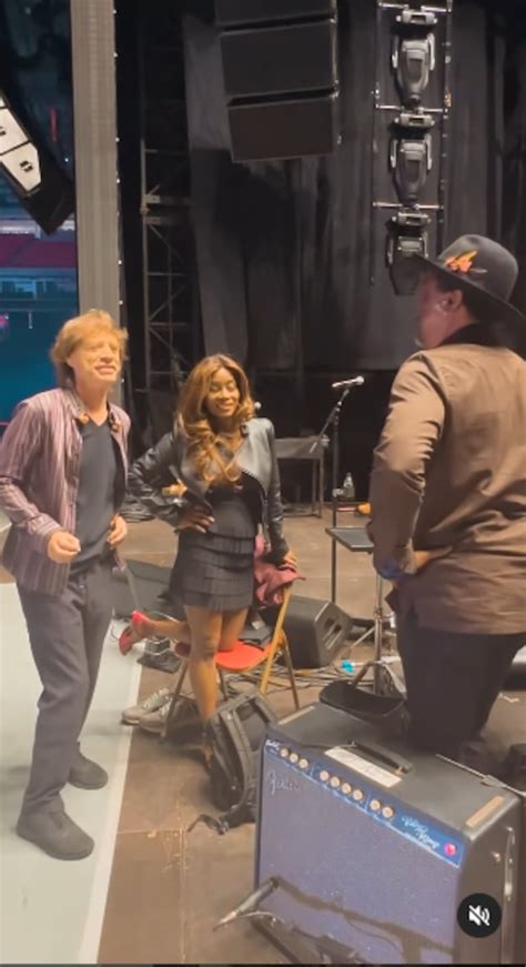John Lydon Excantante De Sex Pistols Fue Letal Contra The Rolling