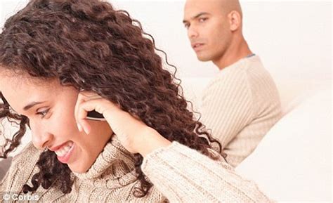 7 Tips On How To Successfully Date An Outgoing Person