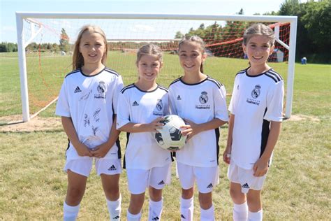 Tenacious Soccer Foursome To Compete At Madrid Showcase Sault Ste