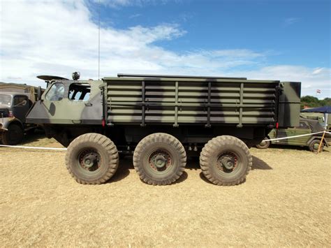 무료 이미지 트럭 육군 보여 주다 전쟁 방어 무장 한 알비스 오프 로딩 군사 차량 매우 충실한