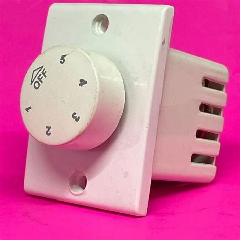 White Polycarbonate Socket Type Fan Regulator Blade Size 15inch