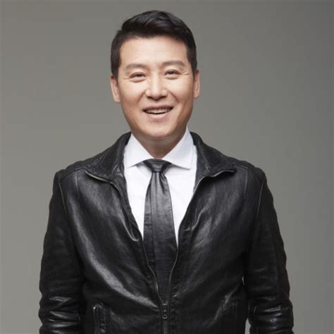 가수 이현우 나이 프로필 노래 부인 아내 이제니 아들