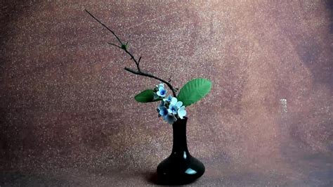 「随时学小课」月季花开满院宣：月季插花一比例与平衡腾讯视频