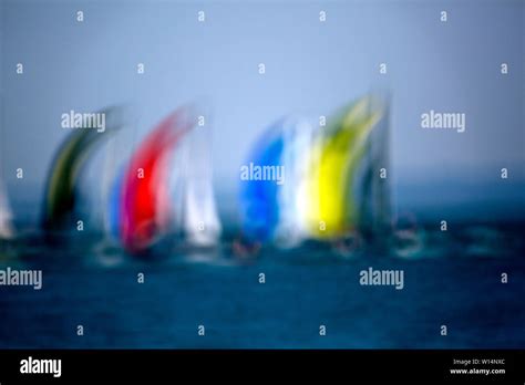 Start The Needles Alum Bay Headen Warren Spectators Round The