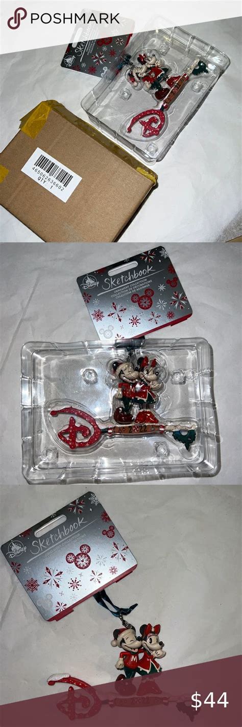 Mickey And Minnie Mouse Collectible Key 2022 Sketchbook Ornament♥️