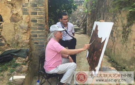 文艺家4期谢麟： 一带一路”耀南珠 匀红点翠绘合浦校友动态校友服务中国文联文艺研修院