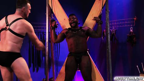 Micah Martinez Blowing While Fisting Pierce Paris Eporner