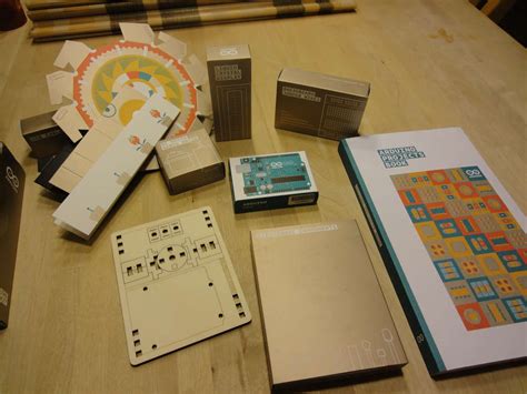 A Makers Dream Unboxing The New Arduino Education Starter Kit Smartlab