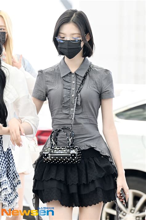 하츠투하츠 지우 ‘시크한 분위기[포토엔hd]