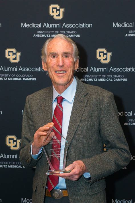 Longtime Valley Doctor Greg Feinsinger Honored With Humanitarian Award