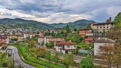 What To Know About Ardino Hopelessly Nomantic