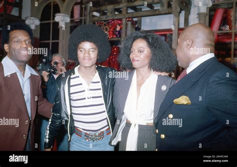 The Cast Members Of The 1978 Movie The Wiz Nipsey Russell Michael