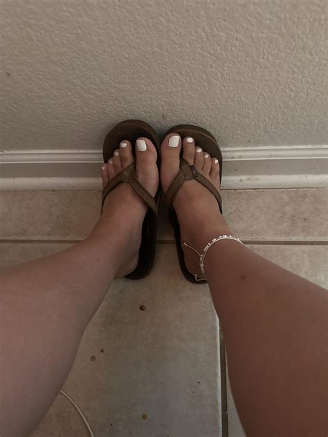 Like My Flip Flops 🩴 R Flipflopfeet