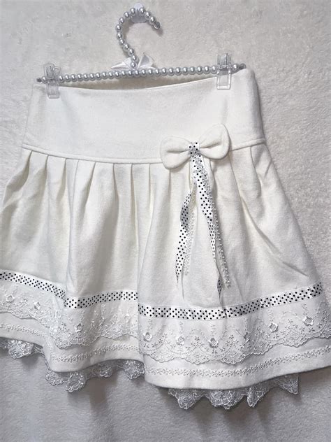 화이트 도트 땡땡이 레이스 리본 스커트 치마 로맨틱 갸루 러블리 로걀 후루츠패밀리