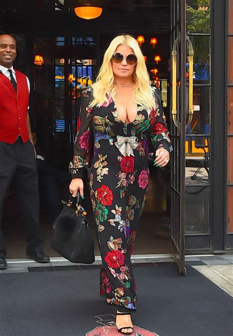 Jessica Simpson Flashes Eye Popping Cleavage In Plunging Maxi Dress