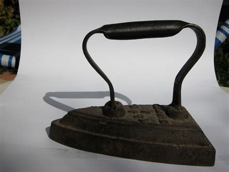 Objects Household Iron Ironing Antique Metal Antique Metal Antiques