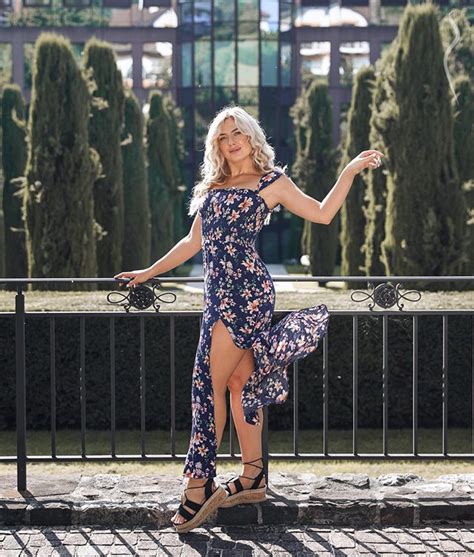 Georgia King A Model From United Kingdom Model Management