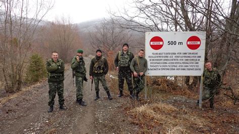 Солдати ЗСУ поводяться на полі бою краще за НАТО — Танасов про свій досвід миротворця у Косово