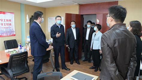 优享资讯 增强紧迫感、把握主动权，坚决打好阻击战！陈吉宁龚正专题调研疫情防控工作