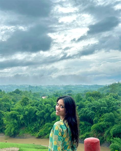 Sunehra Azmee Sunehra Azmee Added A New Photo