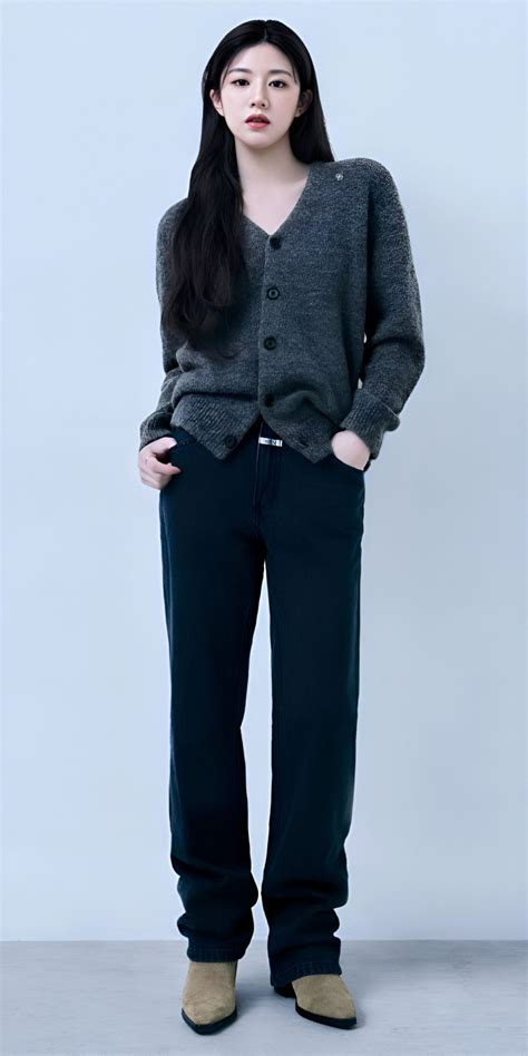 Go Youn Jung 💫 Stylish Outfits Beutiful Women Fashion