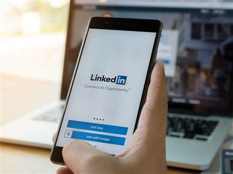 Linkedin Phishing Scams Increase 232 Since Feb 1 Report Wirefan Your Source For Social