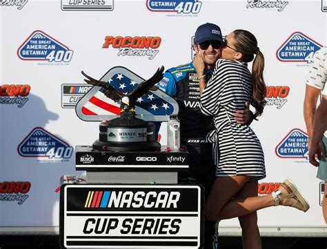 Gianna Tulio Recaps Serene Moments With Husband Ryan Blaney In Final