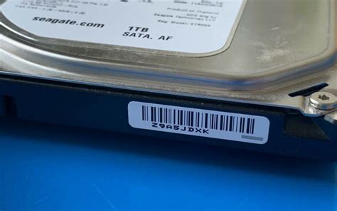 ST1000DM003 1SB102-300 Z9A5JDXK CC43 TK SEAGATE SATA 1TB 100774000 REV ...