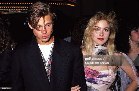 Brad Pitt And Christina Applegate During 1989 Mtv Video Music Awards In