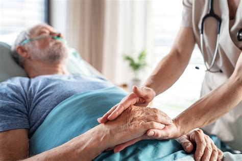 Como Cuidar De Pacientes Acamados Em Casa