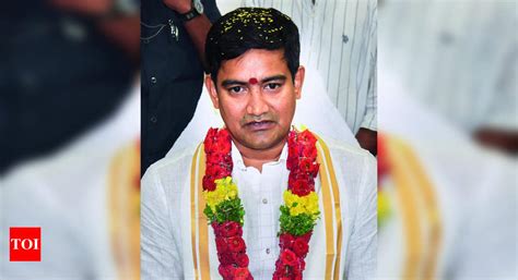 Odop Scheme Minister Urges Expansion Of Products Range Under Odop