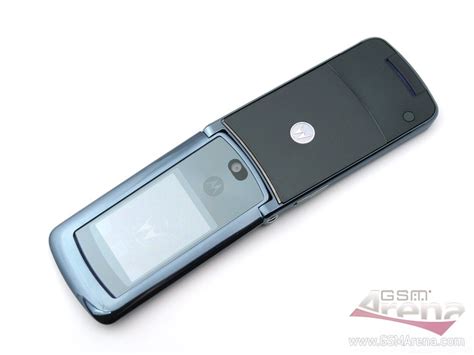 Motorola RAZR2 V8 Pictures Official Photos