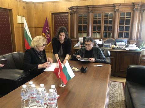 Австрийската библиотека вече е част от Университетската библиотека С… Sofia University Library