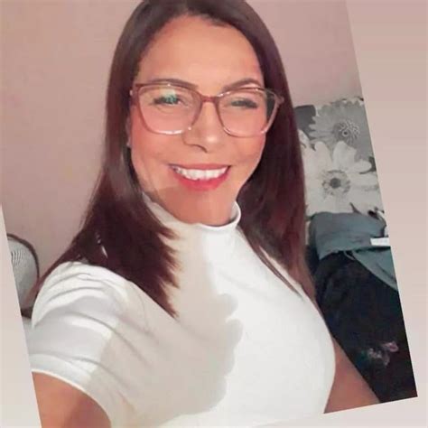 Eliane Lotti Eliane Lotti • Threads Say More