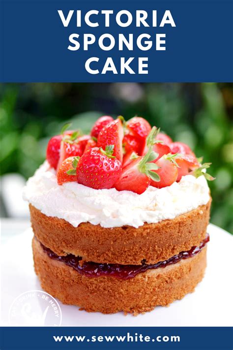 Classic Victoria Sponge With Cream Sew White