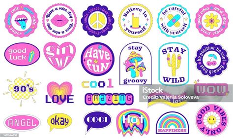 멋진 Y2k 스티커 팩은 기하학적 모양입니다 텍스트 동기 부여 영감을주는 문구와 단어 트렌디 귀여운 소녀 패치 컬렉션 산 이상한 초현실적 인 요소 흰색에 고립된 벡터