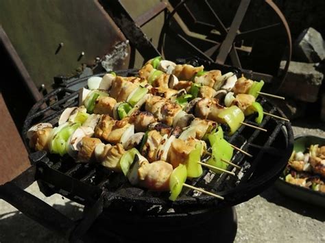 무료 사진 바베 큐 고기 음식 저녁 식사 스테이크 쇠고기 연기 식사 숯불