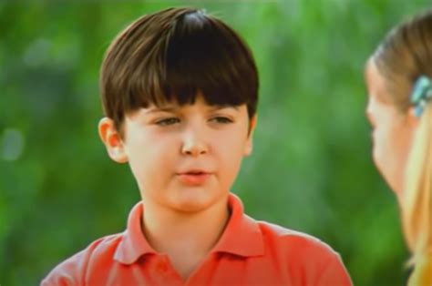 Cum Arată Astăzi Noni Ene Băiețelul Din Reclama La Brânză Topită Care