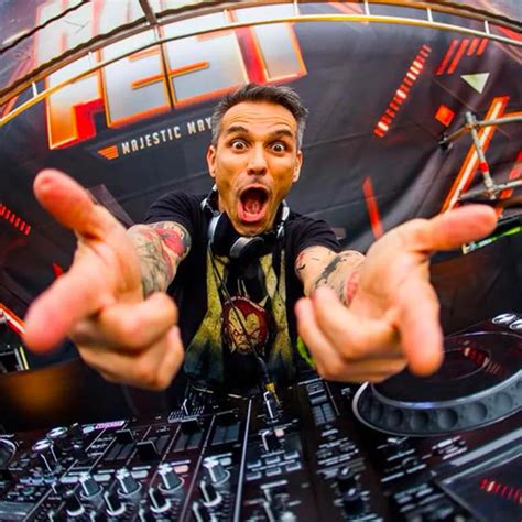 Hardcore Italia Artists Noize Suppressor