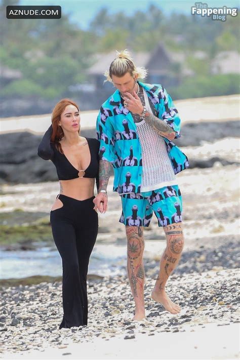 Megan Fox Sexy Seen With Mgk Shows Off Her Hot Figure In Hawaii Aznude