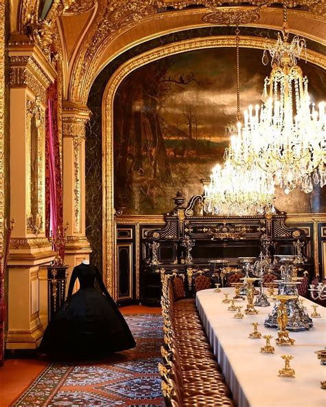 Fashionholics 📸 Vogue Facebook