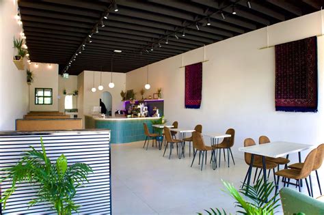 Latte Art For Beginners How To Pour Heart Latte Art Tutorial Coffee Actually