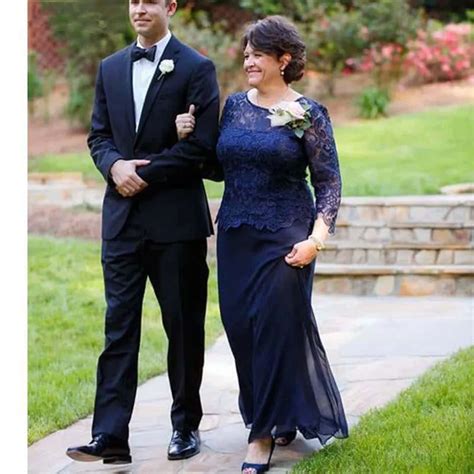 What To Wear With Navy Blue Dress For Wedding