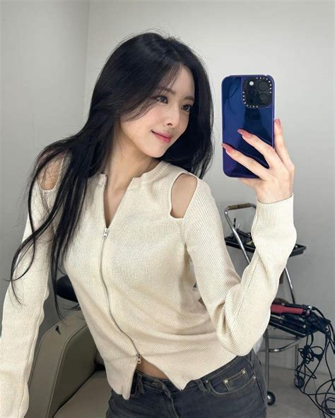 Itzy Yuna Kpop Nsfw