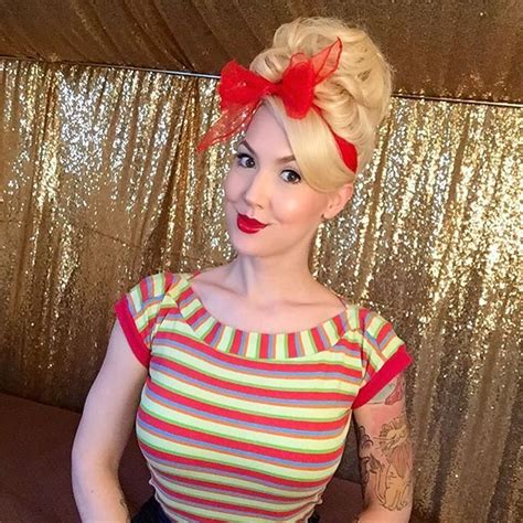 Instagram Photo By Miss Ruby • Mar 25 2016 At 758pm Utc Rockabilly Hair Tutorials Retro