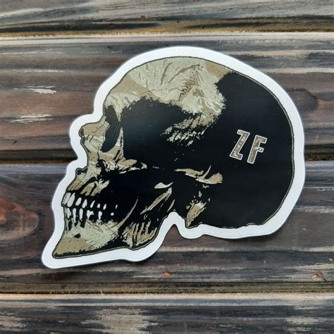Zero Foxtrot стікер Skull Maverick — брутальнi чоловiчi футболки