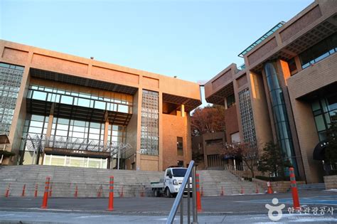 파주시민회관 문화 정보와 주변 관광 명소 및 근처 맛집 여행 정보 파주시민회관 문화 정보와 주변 관광 명소 및 근처 맛집 여행 정보