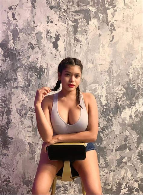 𝕾𝖊𝖝 𝕯𝖔𝖑𝖑 𝕰𝖑𝖑𝖆 Armenian Escort In Macao